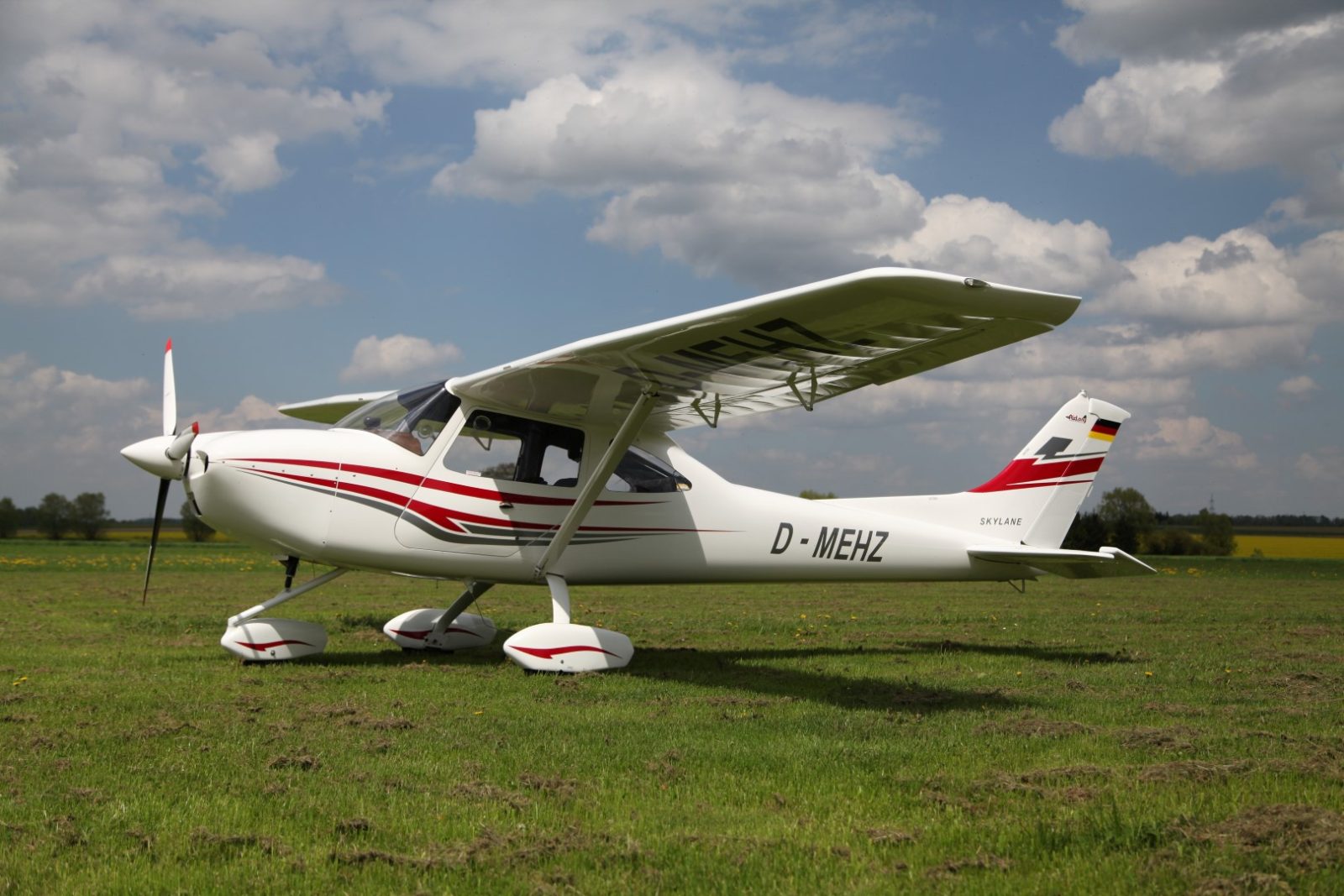 Flugzeuge - UL-AIROAVIATION GmbH