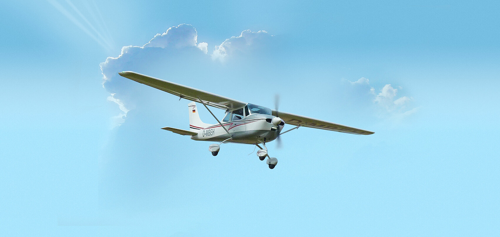 Flugzeuge - UL-AIROAVIATION GmbH